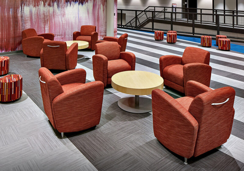 Reno - 1 Seat Lounge With Wooden Arms - Trellis Interior Concepts